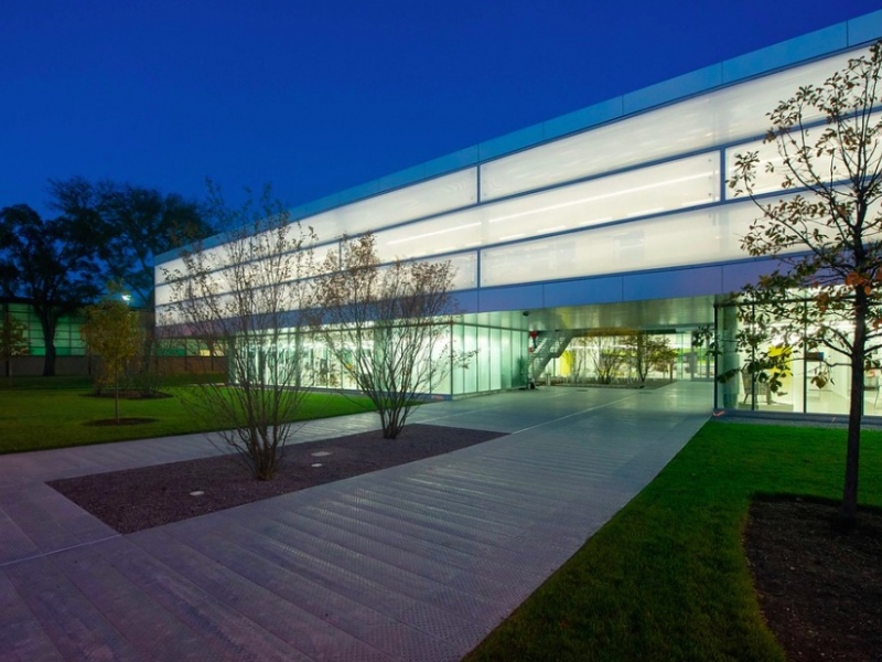 Inside Illinois Tech's new idea factory